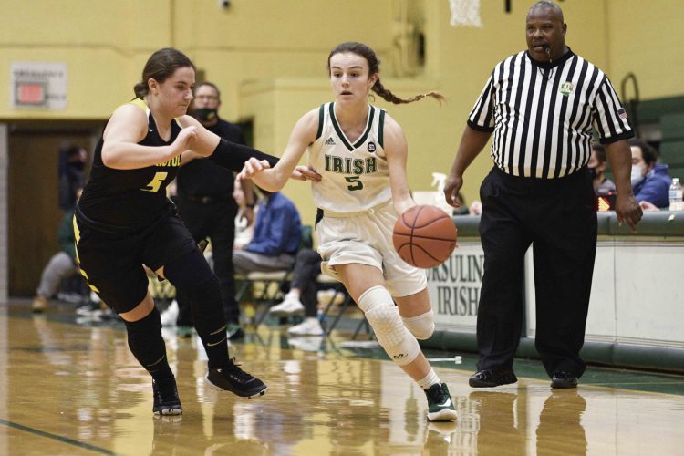 Irish fight back | News, Sports, Jobs - Tribune Chronicle